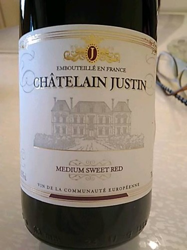 Celliers des Grands Vendiers Châtelain Justin Medium Sweet Red | Vivino US