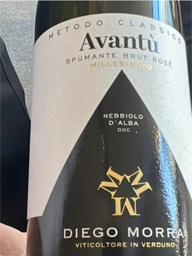 Diego Morra Avantù Nebbiolo d'Alba Spumante Brut Rosé | Vivino US