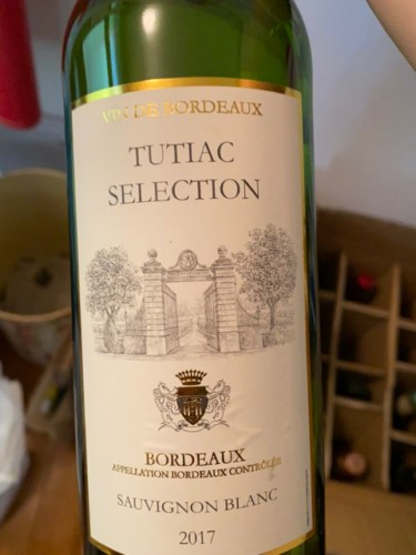Les Vignerons de Tutiac Sélection Bordeaux Blanc | Vivino US