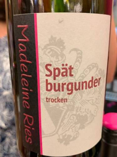 Madeleine Ries Spätburgunder Trocken | Vivino US