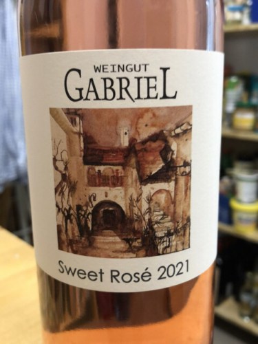 Weingut Gabriel Sweet Rosé | Vivino US
