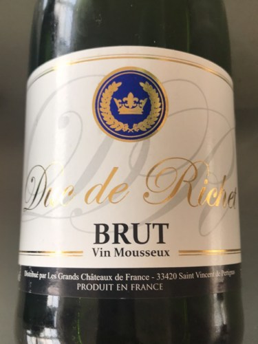 Les Grands Châteaux de France Duc de Richet Brut | Vivino US