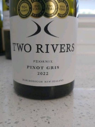 Two Rivers Phoenix Pinot Gris | Vivino US