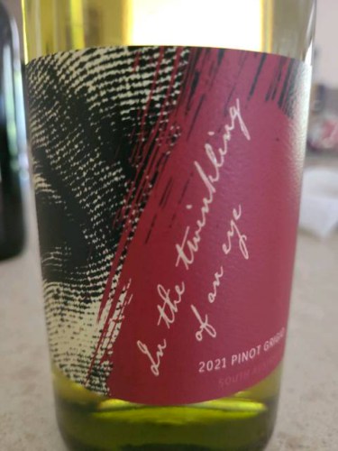 In The Twinkling Of An Eye Pinot Grigio | Vivino US