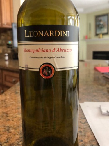 Leonardini Montepulciano d'Abruzzo | Vivino Canada