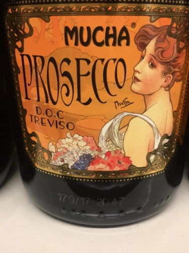 Mucha Prosecco Treviso | Vivino English