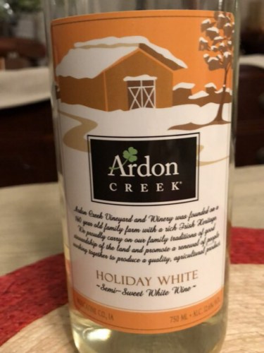 Ardon Creek Holiday Semi-Sweet White | Vivino US
