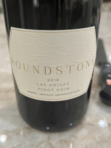 Poundstone Las Amigas Pinot Noir | Vivino US