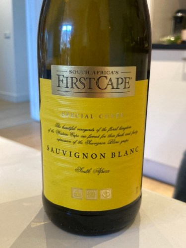 First Cape Special Cuvée Sauvignon Blanc | Vivino English