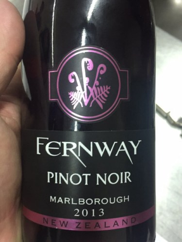 2015 Fernway Pinot Noir | Vivino