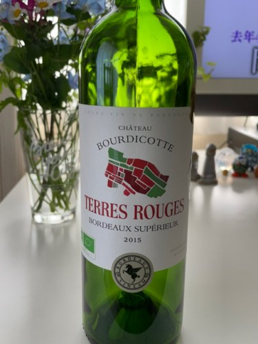 Château Bourdicotte Les Terres Rouges Bordeaux Supérieur | Vivino