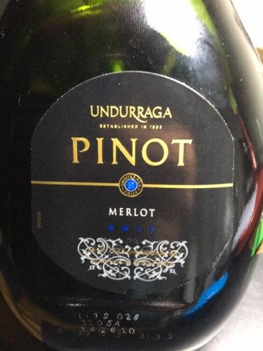 Undurraga Pinot - Merlot | Vivino Canada