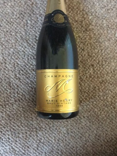 Marie Henry Brut Champagne | Vivino US