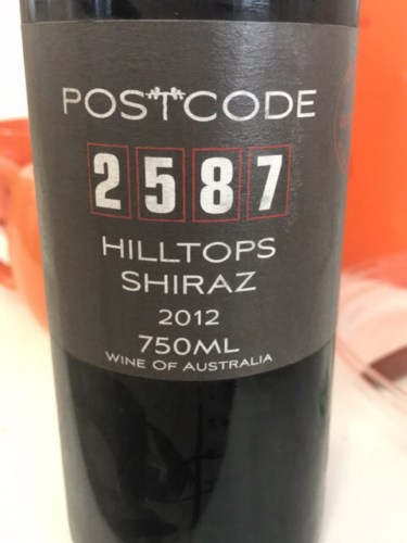 Postcode Wines 2587 Shiraz | Vivino Brasil