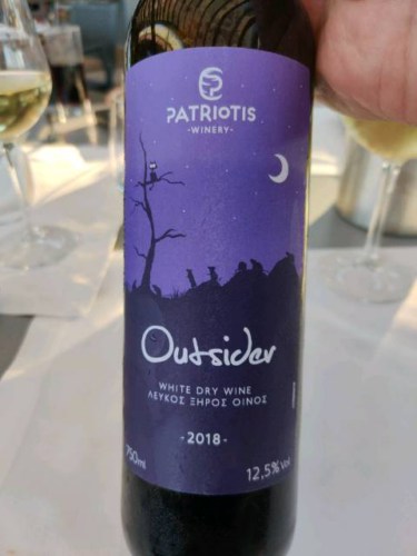 Patriotis Winery Outsider White Dry | Vivino Australia