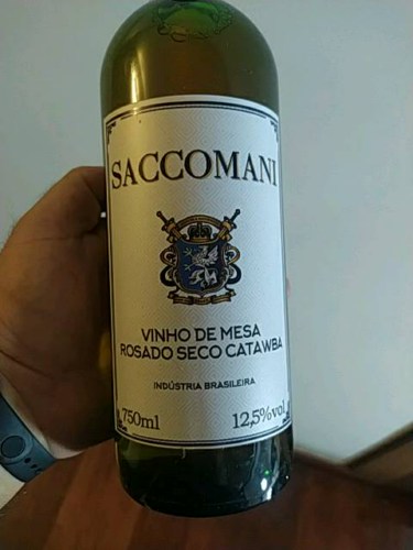Vinícola Saccomani Rosado Seco Catawba | Vivino US