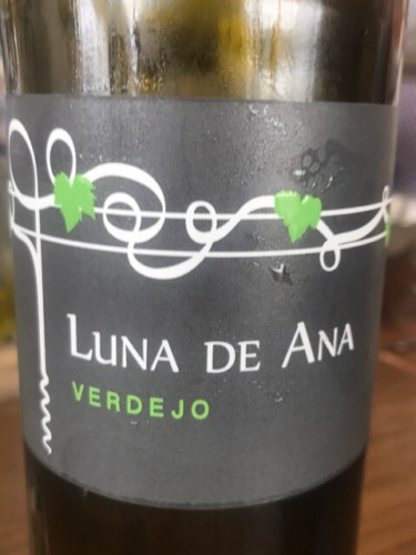 Luna de Ana Verdejo | Vivino English
