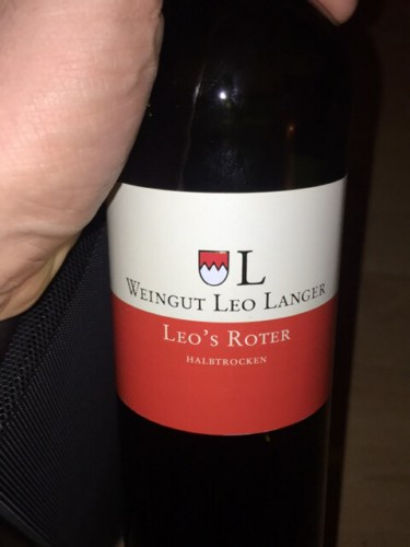 Weingut Leo Langer Leo's Roter Halbtrocken | Vivino English