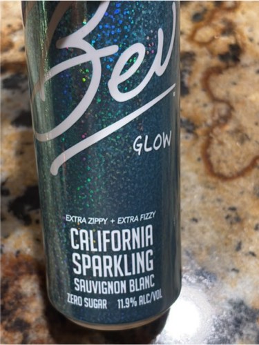 Bev Glow Sparkling Sauvignon Blanc | Vivino US