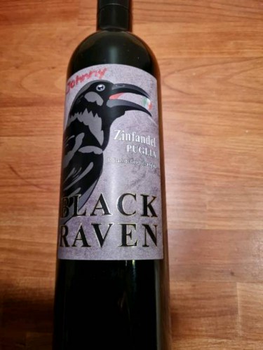 Black Raven Zinfandel | Vivino US