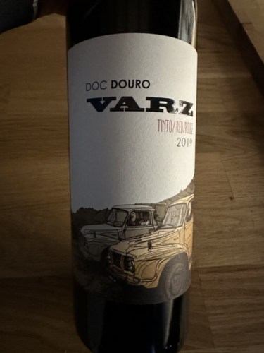 Varz Tinto | Vivino Brasil