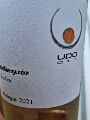 Weingut Udo Ott Weissburgunder Trocken | Vivino US