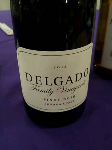 Delgado Family Vineyard Pinot Noir | Vivino Brasil