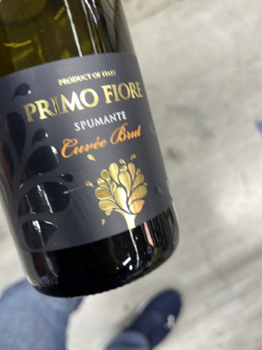 Primo Fiore Cuvée Brut Spumante | Vivino US
