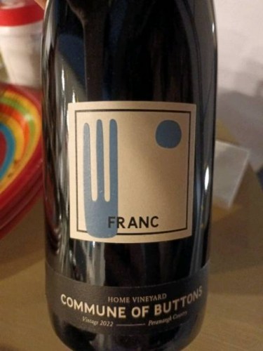 Commune of Buttons Home Vineyard Franc | Vivino US