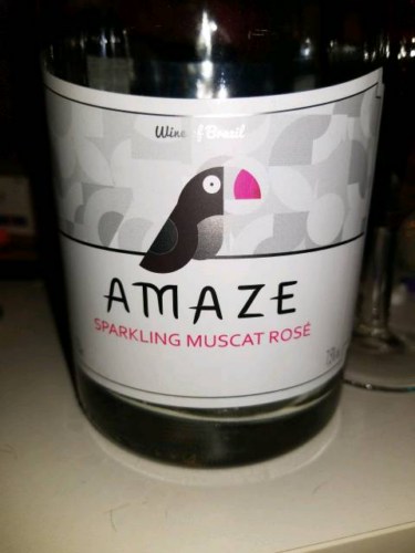 Amaze Sparkling Muscat Rosé | Vivino Australia