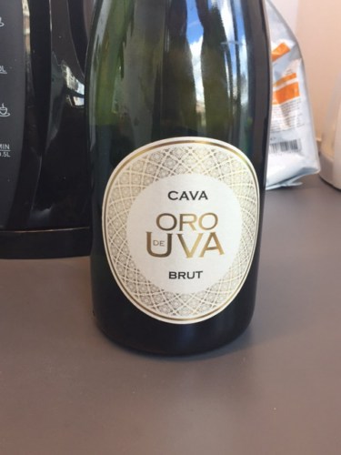 2017 Oro de Uva Estate Cava Brut | Vivino US