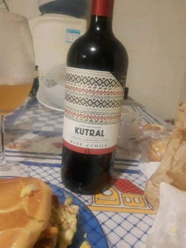 2020 Kutral Flor de Fuego Cabernet Sauvignon | Vivino Brasil
