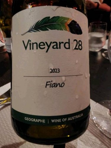 Vineyard 28 Fiano | Vivino US