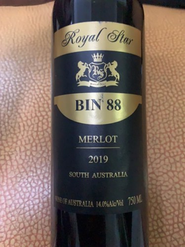 Royal Star Bin 88 Merlot | Vivino US