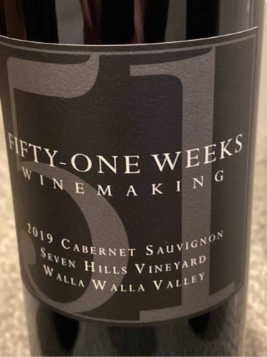 51 Weeks Seven Hills Vineyard Cabernet Sauvignon | Vivino US