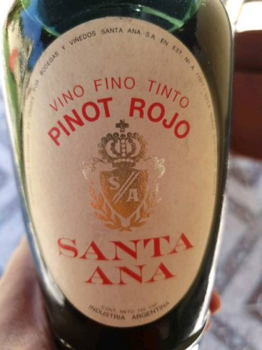 Bodegas Santa Ana Pinot Rojo | Vivino US