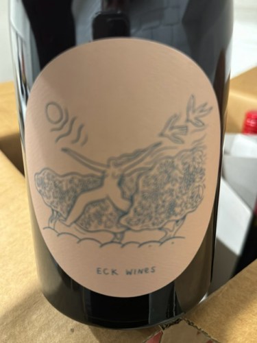 Eck Wines Goldie Pinot Noir | Vivino US