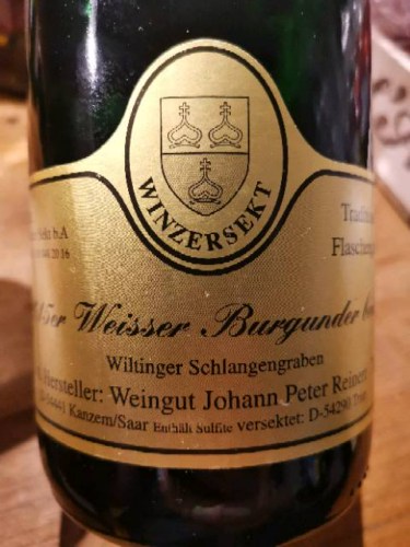 Johann Peter Reinert Weisser Burgunder Trocken | Vivino English