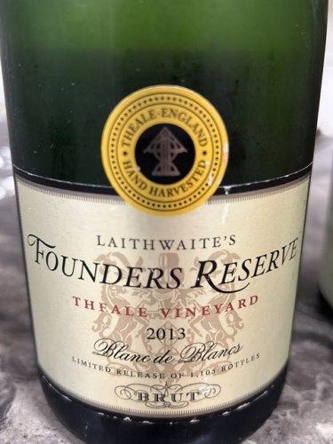 Laithwaites Theale Vineyard Founder's Reserve Blanc de Blancs Brut ...