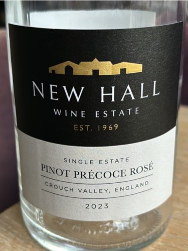 New Hall Vineyards Pinot Précoce Rosé | Vivino US