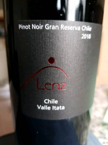 Lenz Pinot Noir Gran Reserva | Vivino France
