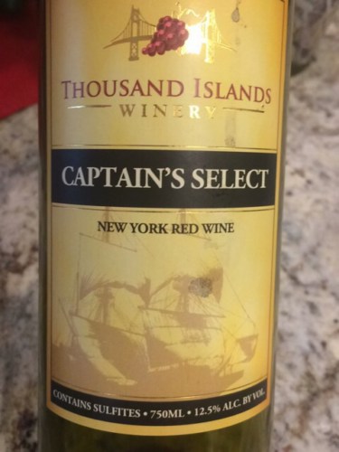 Thousand Islands Winery Captain's Select | Vivino US