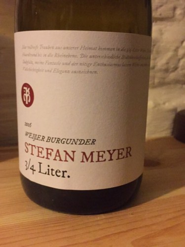 Stefan Meyer Weisser Burgunder | Vivino US