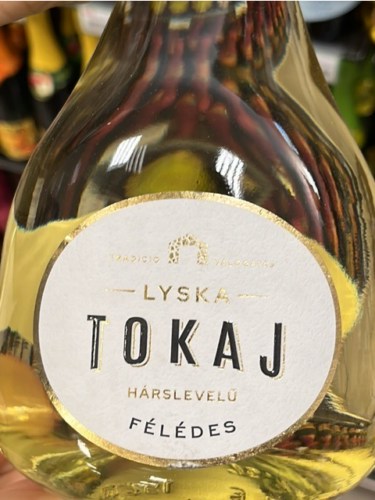 Lyska Tradíció Tokaji Hárslevelű Félédes | Vivino US