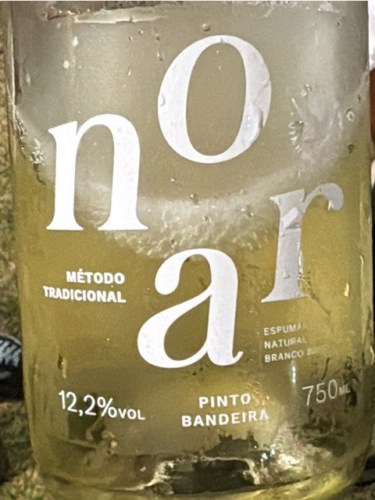 Vinho Noar Espumante Natural Branco Brut | Vivino US