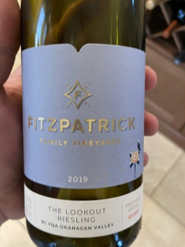 Fitzpatrick Family Vineyards The Lookout Riesling | Vivino US