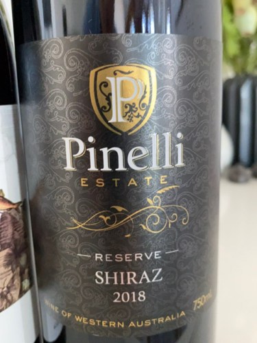 Pinelli Reserve Shiraz | Vivino US