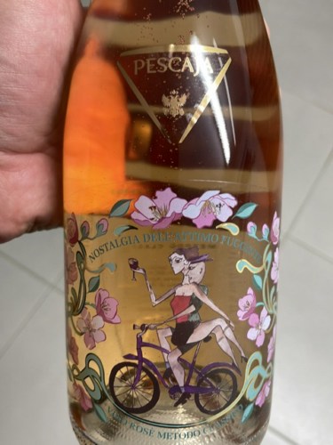 Pescaja Nostalgia dell'Attimo Fuggente Pas Dosé Rosato | Vivino US