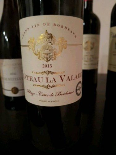 2018 Château La Valade Blaye - Côtes de Bordeaux | Vivino US