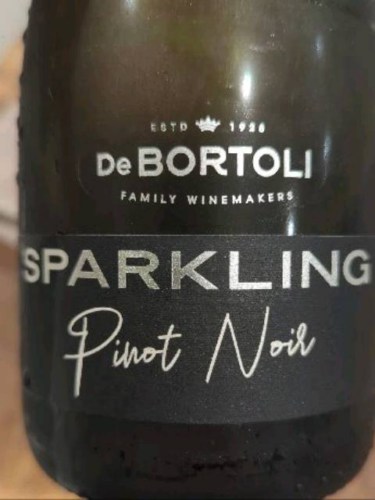 De Bortoli Sparkling Pinot Noir | Vivino US